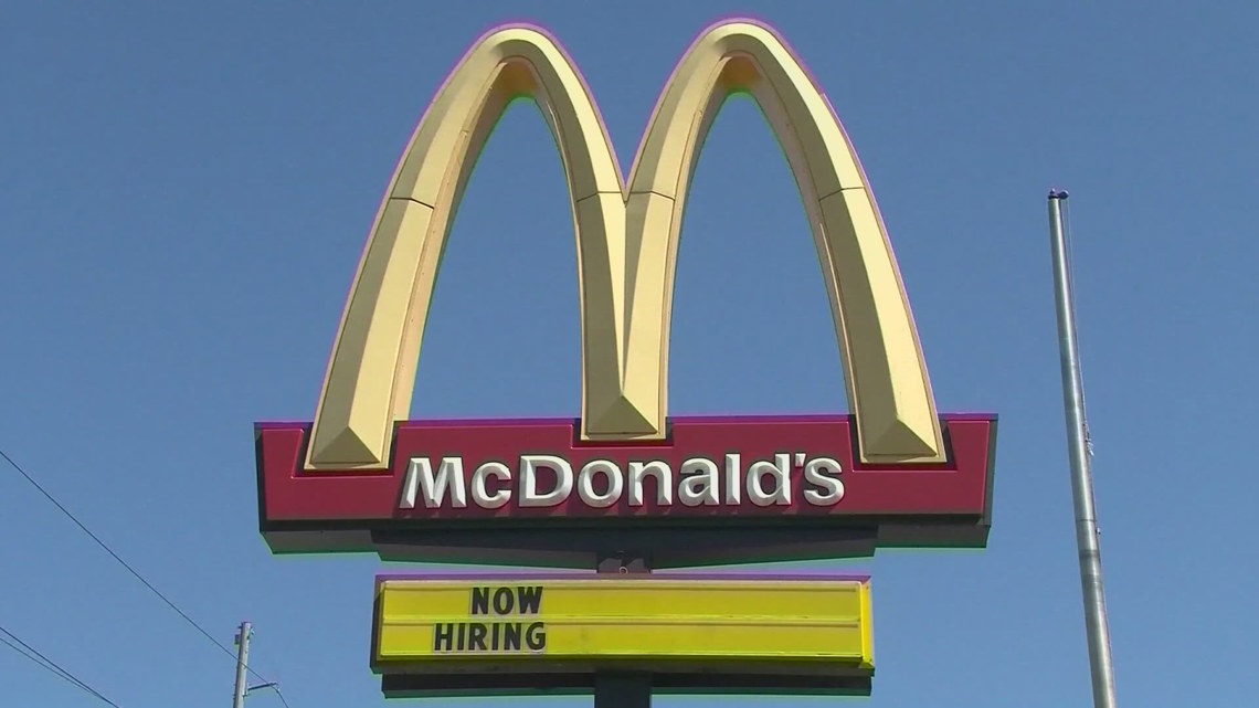 E. coli cases climb to 104 in McDonald's outbreak tied to slivered onions | ksdk.com