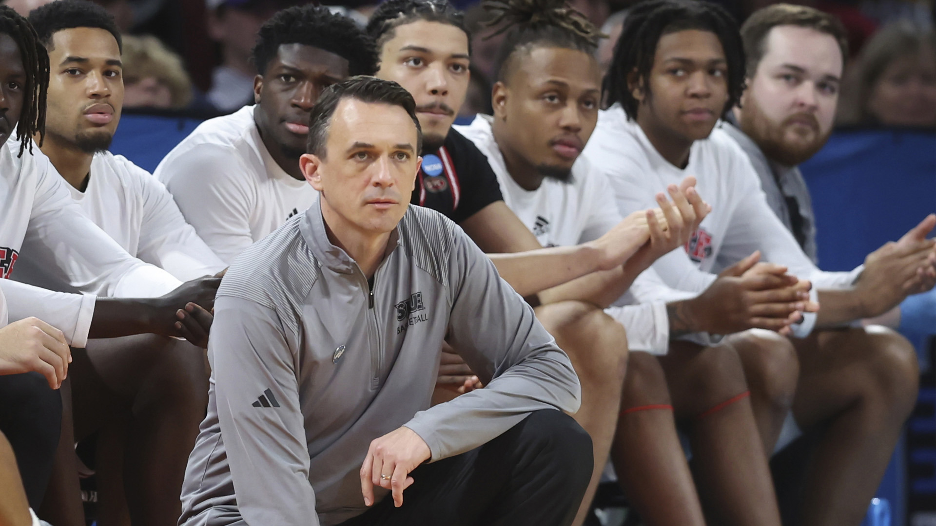 NCAA Tournament opener game score: Houston romps past SIUE | ksdk.com