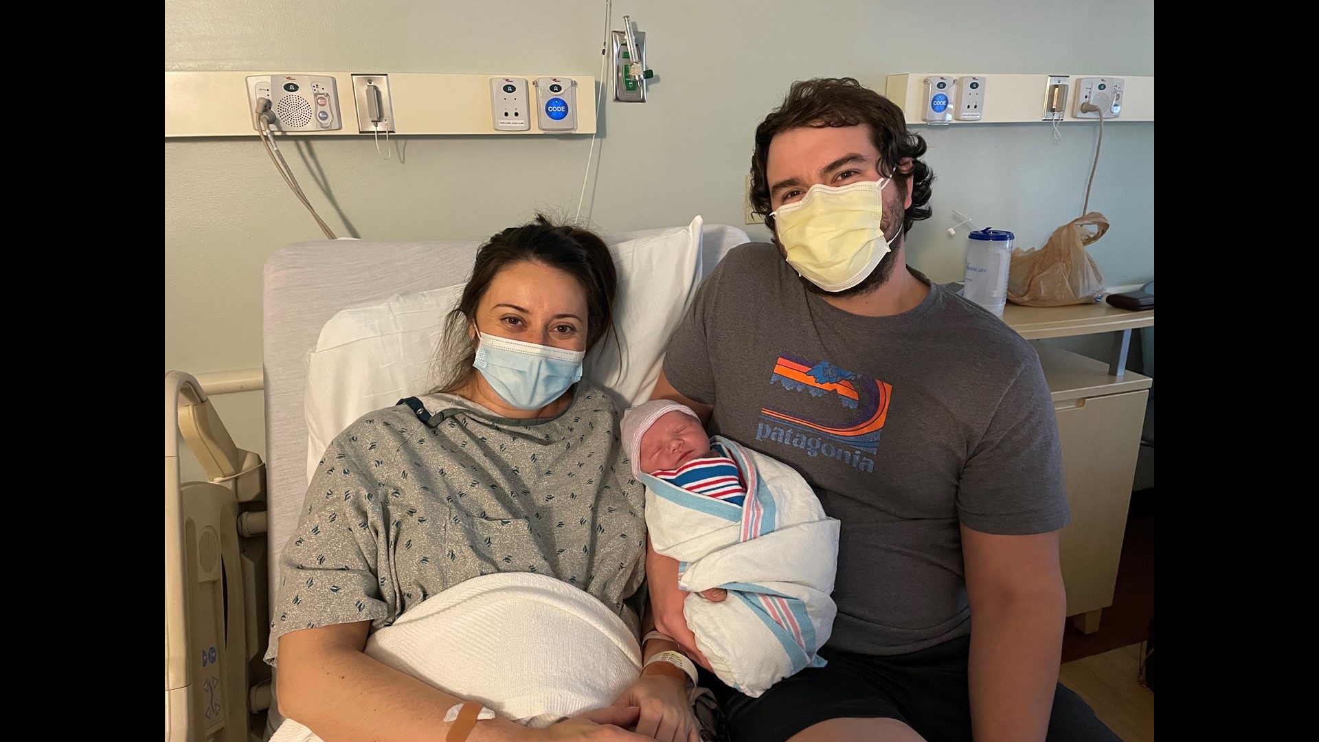 First baby of 2022 in St. Louis born | ksdk.com
