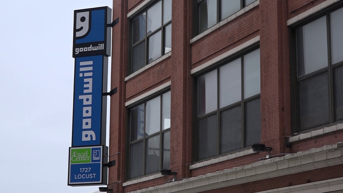 Goodwill Missouri Excel Center opens in Florissant | ksdk.com