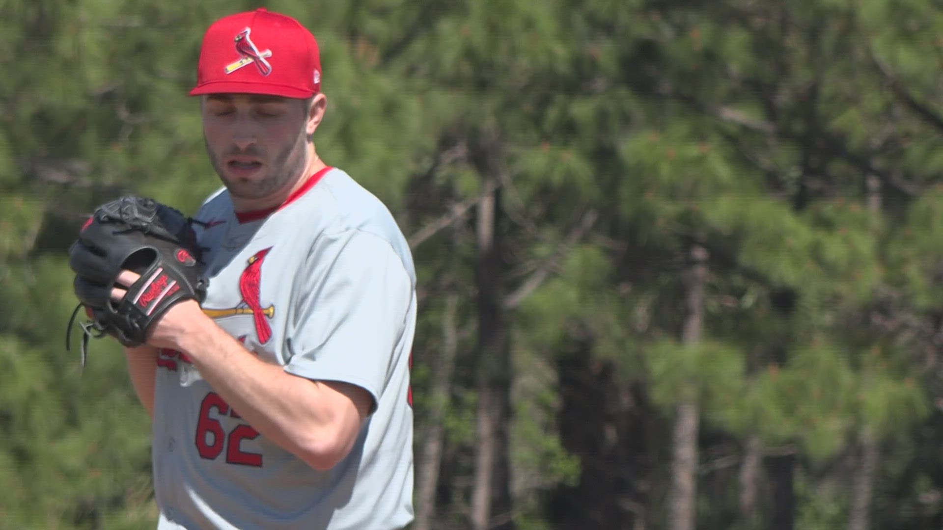 WashU grad Ryan Loutos performing at St. Louis Cardinals spring ...