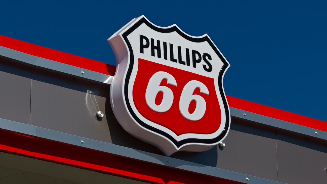 St. Louis woman accused of shooting 2 people at Breckenridge Hills gas ...