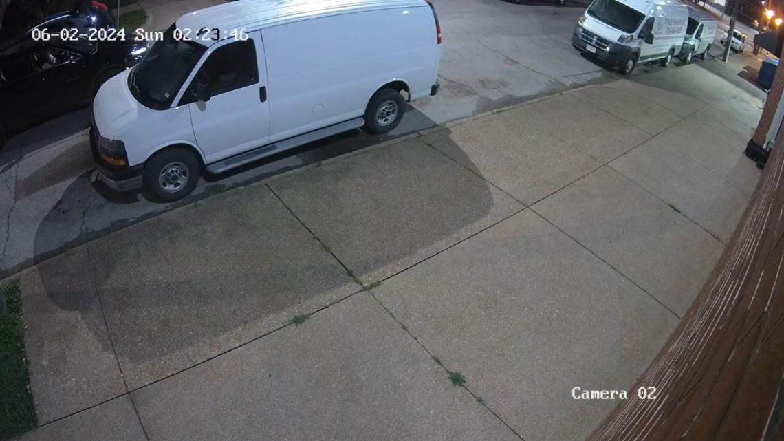 St Louis Neighborhood Sees String Of Car Break Ins And Thefts