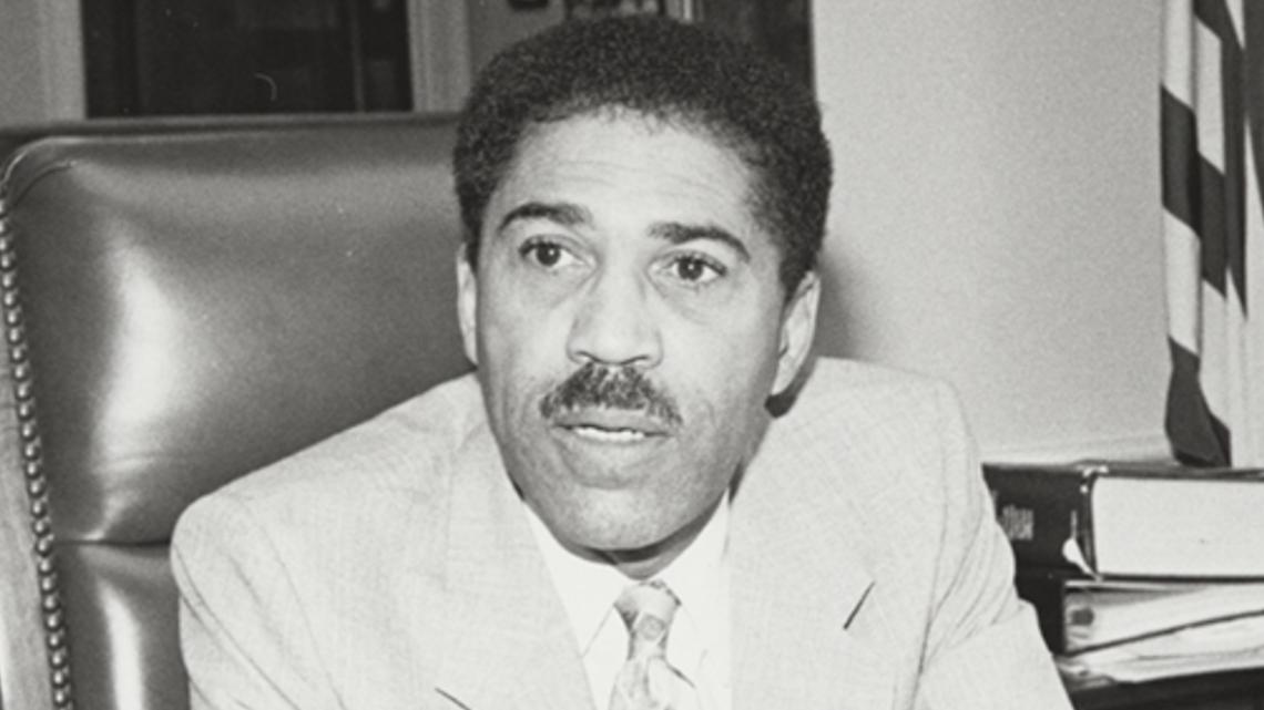 Missouri's 1st Black US Congressman Bill Clay Sr. dies at 94 | ksdk.com