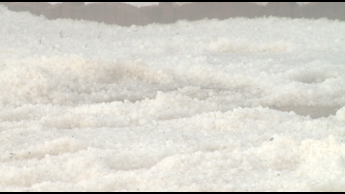 'Sounds like a train' | Hail comes pelting down in Crawford County ...