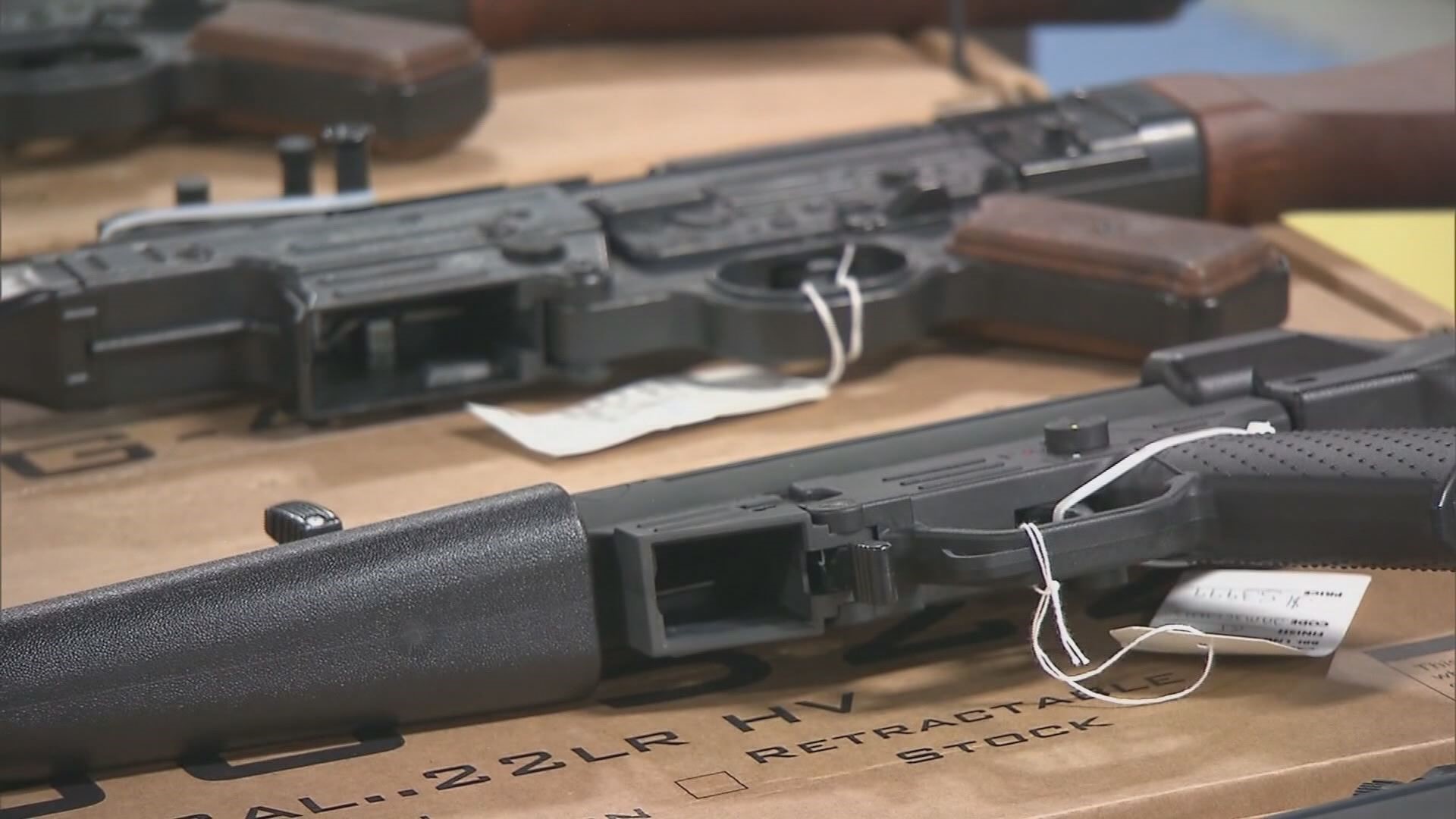 Illinois assault weapons ban struck down by U.S. judge | ksdk.com