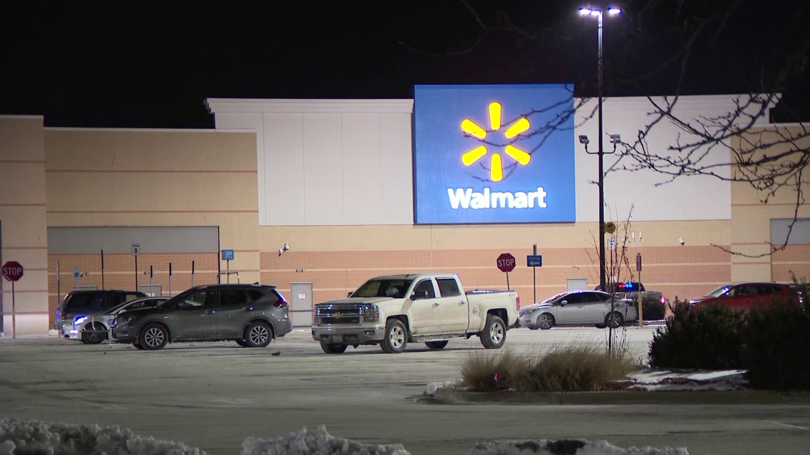 2 stabbed at Belleville Walmart, suspect charged | ksdk.com