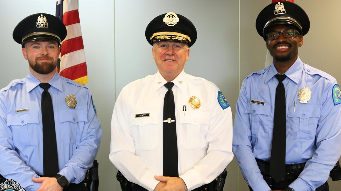 Body cam video shows aggressive traffic stop with Troy police | ksdk.com