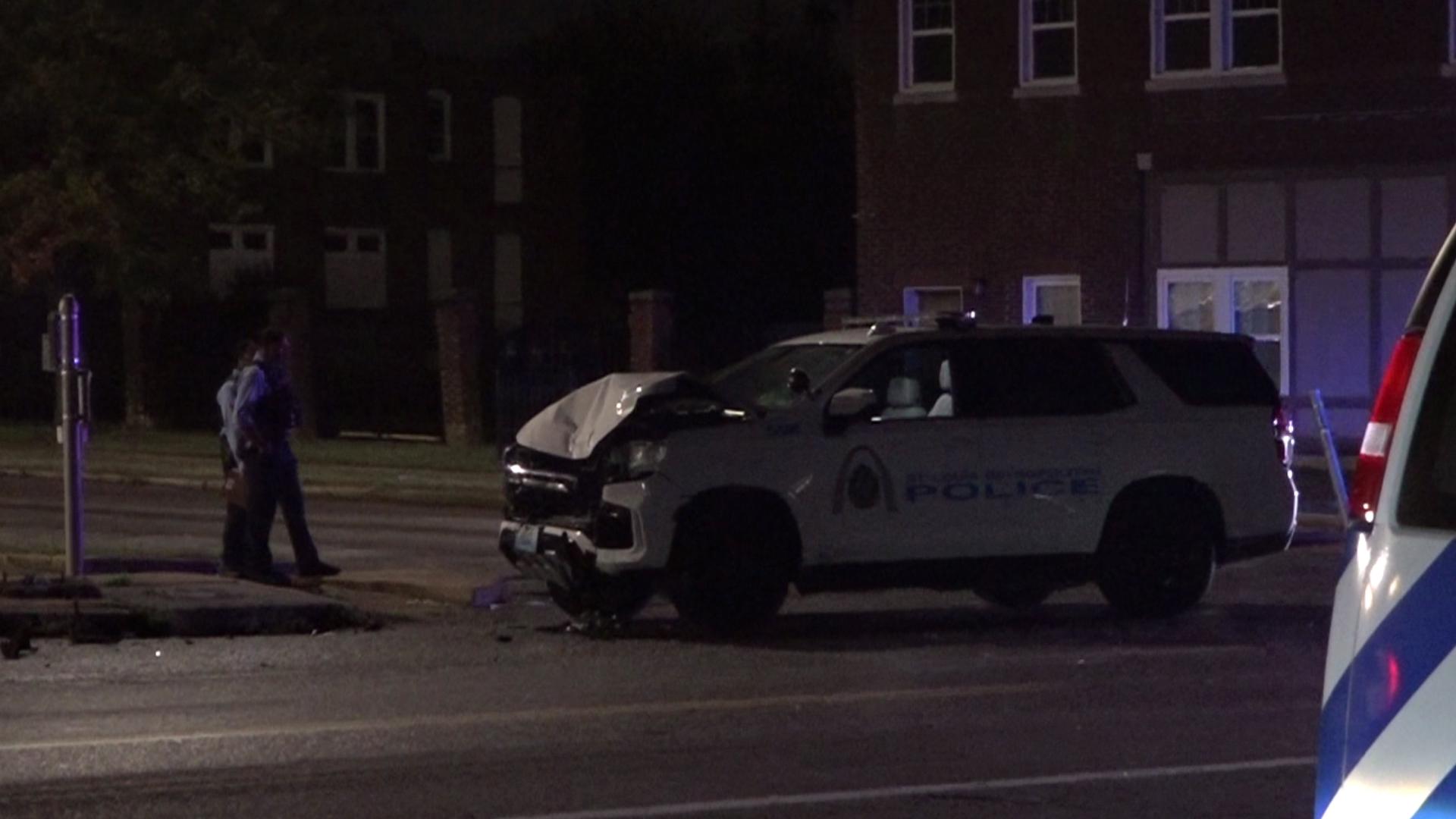 St. Louis police vehicles collide responding to shooting | ksdk.com