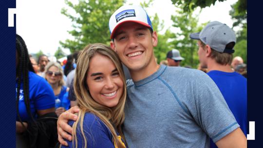 The moment Pat Maroon put a baby in the Cup during the Blues parade ...