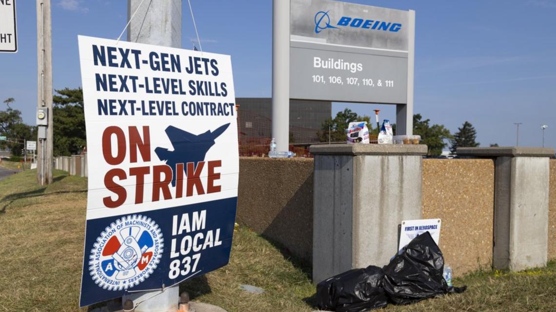 Boeing, union talks resume with no progress on strike | ksdk.com