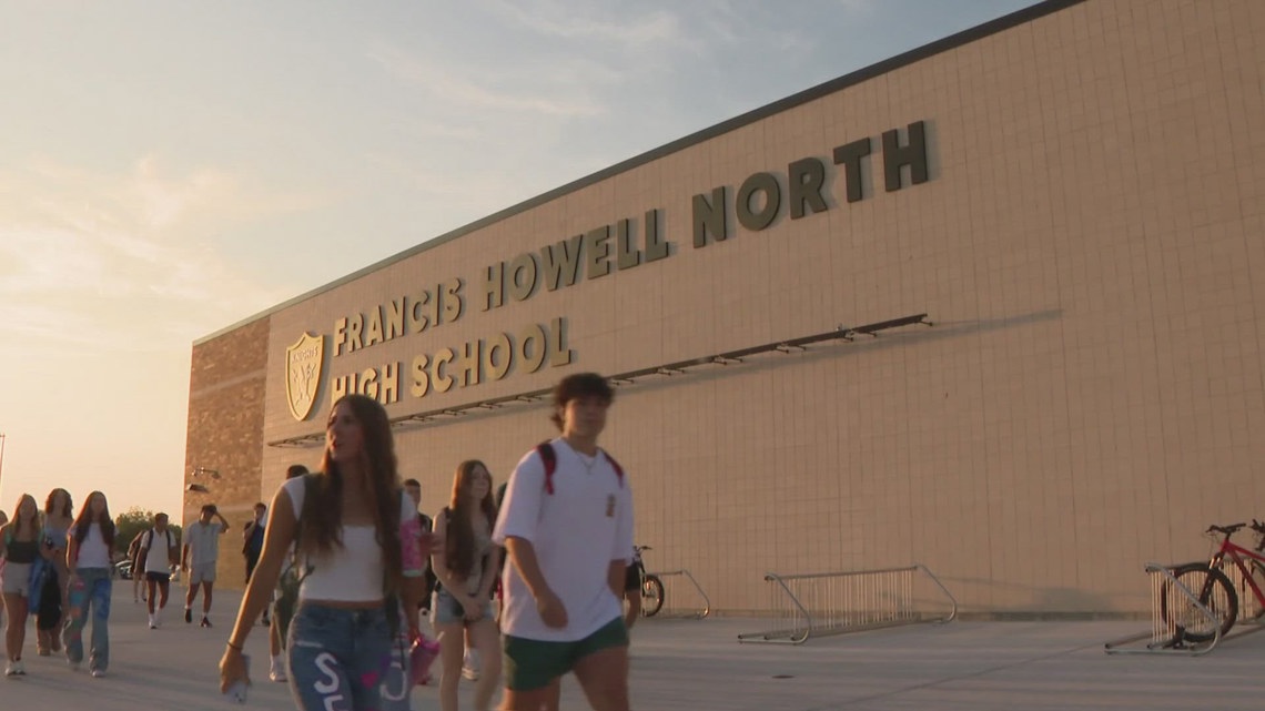 Francis Howell School District earns lowest-possible ranking in state ...
