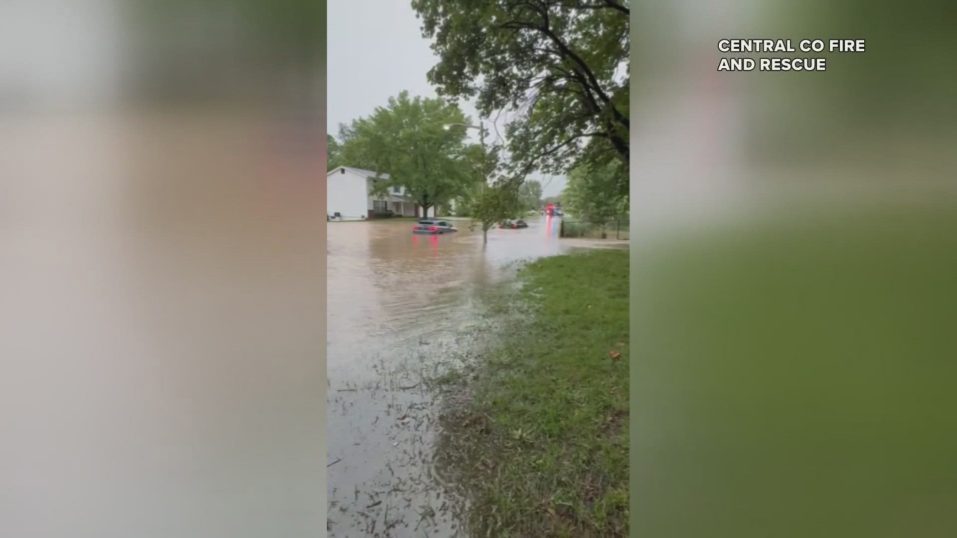 Heavy rain causes flash flooding, water rescues in St. Charles County | ksdk.com