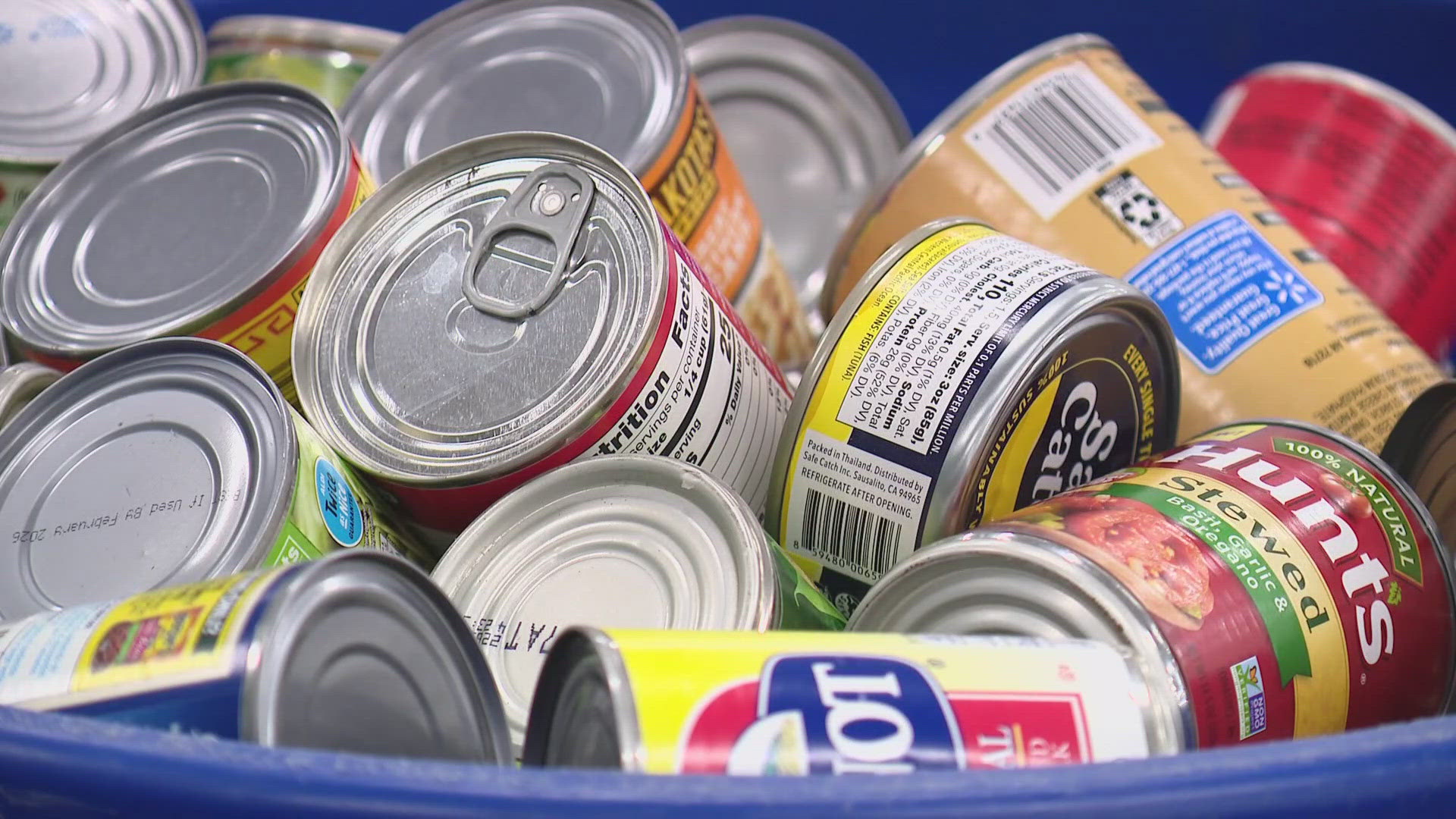 Local food pantries see growing need as looming record shutdown ...