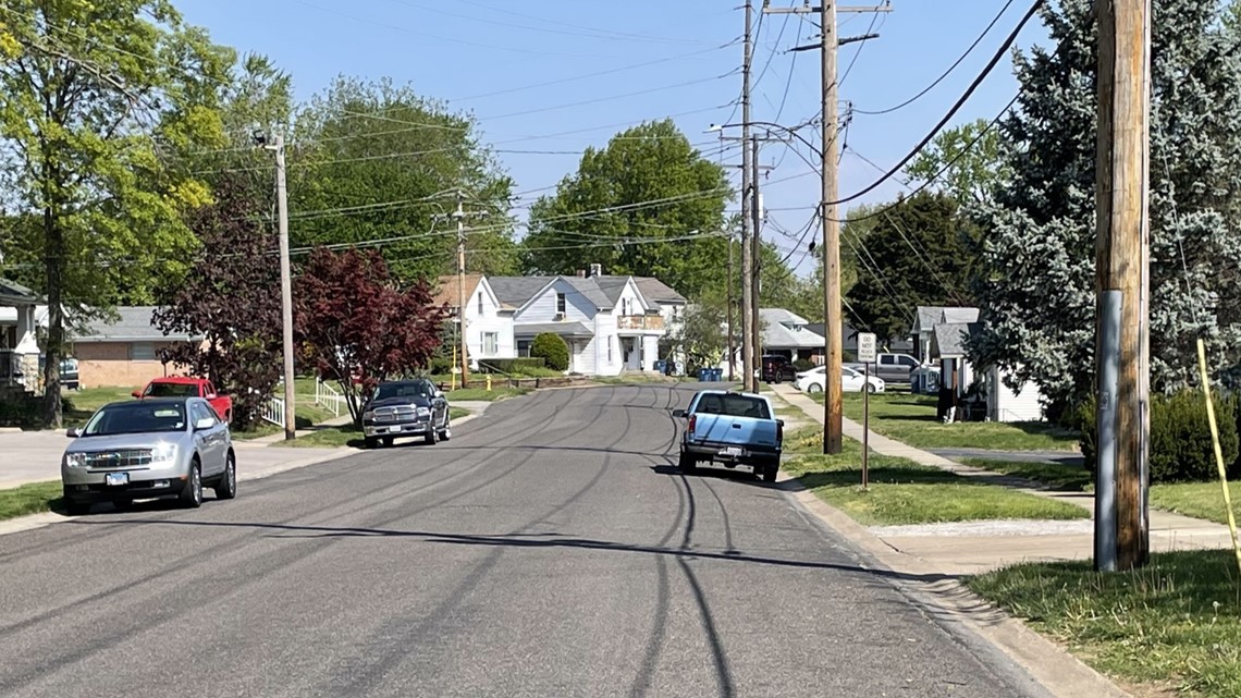Charges filed after man fatally shot on Collinsville sidewalk | ksdk.com