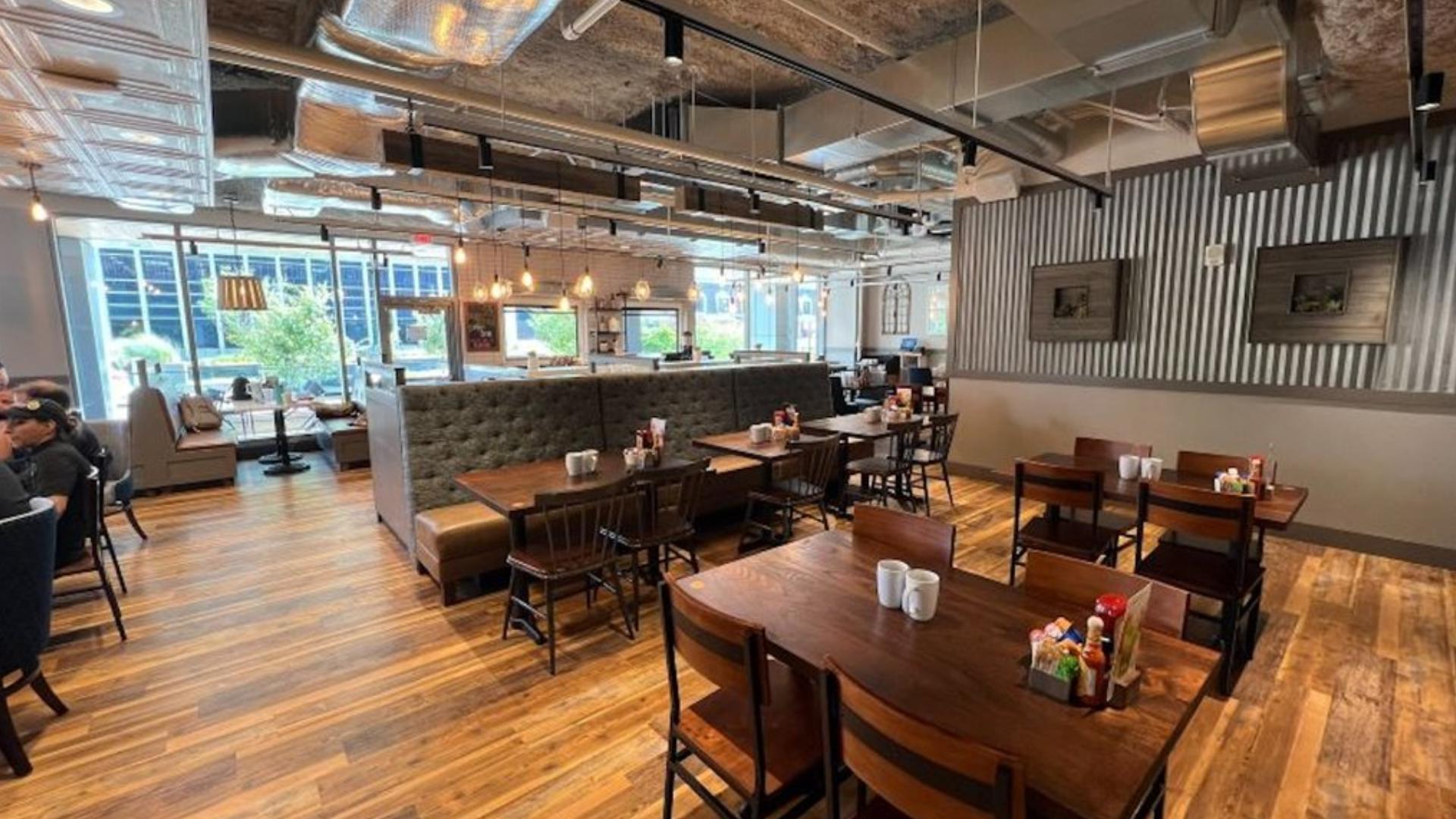 Breakfast restaurant First Watch opens in Clayton | ksdk.com