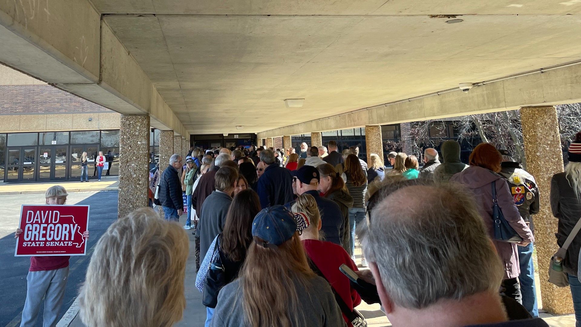 Hundreds gathered for the Missouri GOP presidential caucus | ksdk.com