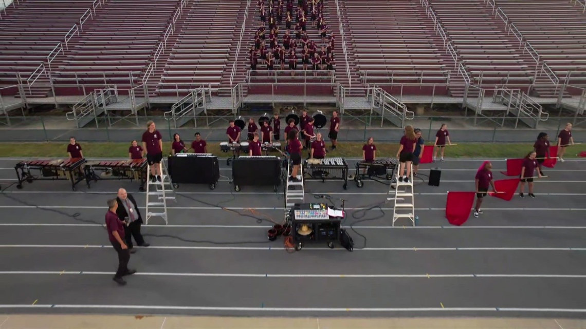 Back to school for Belleville West High | ksdk.com