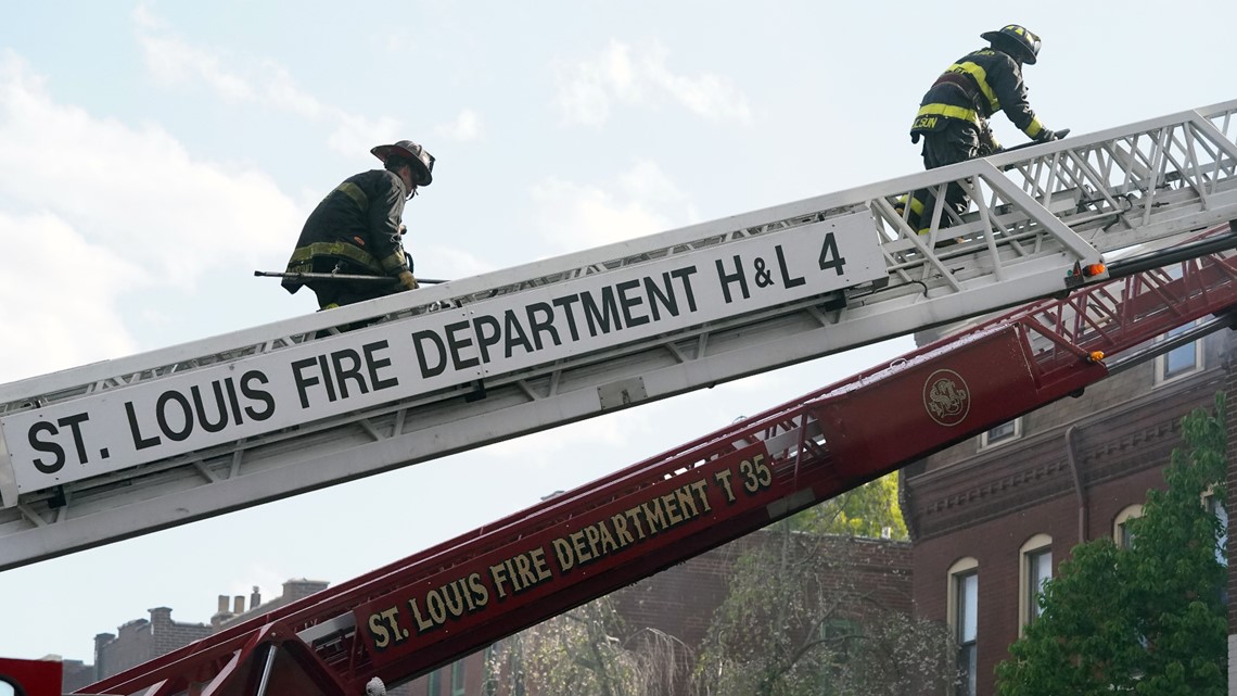 St. Louis firefighters union sues after mayor's appointment | ksdk.com