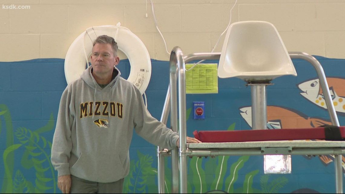 Local man trains to be lifeguard after lifeguards saved his life | ksdk.com