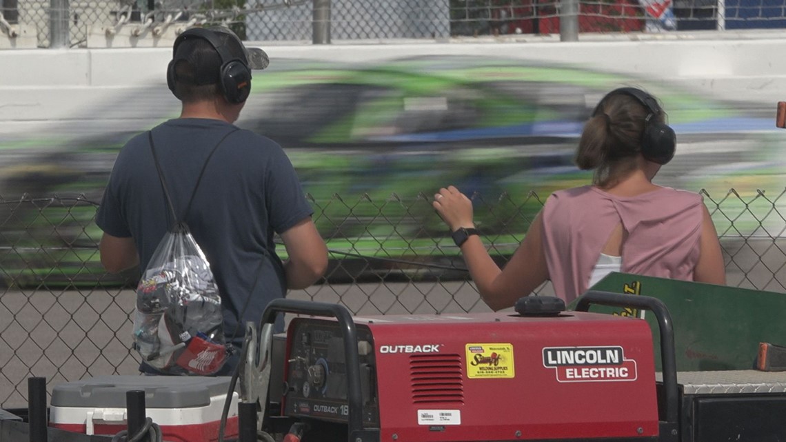 World Wide Technology Raceway's NASCAR debut impresses fans | ksdk.com