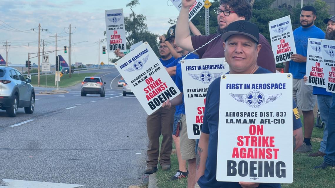 Boeing workers who build fighter jets go on strike | ksdk.com