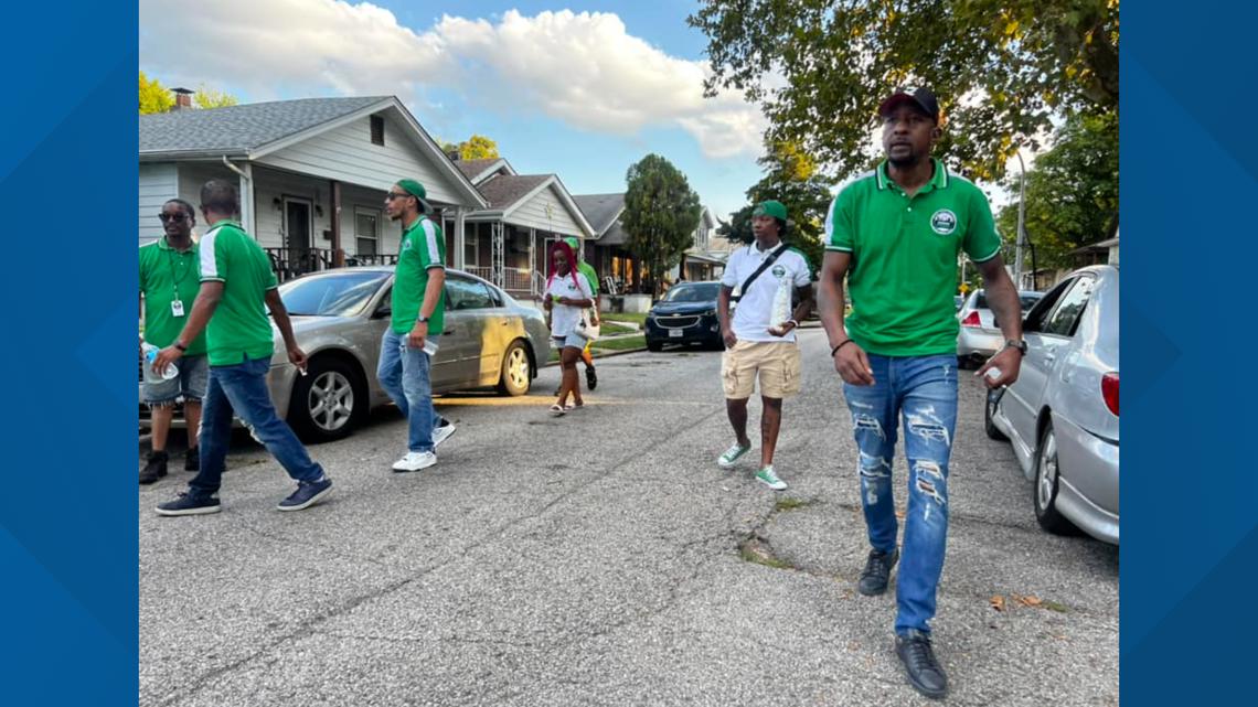 Show Me Peace violence interrupters credited with helping curb crime in ...