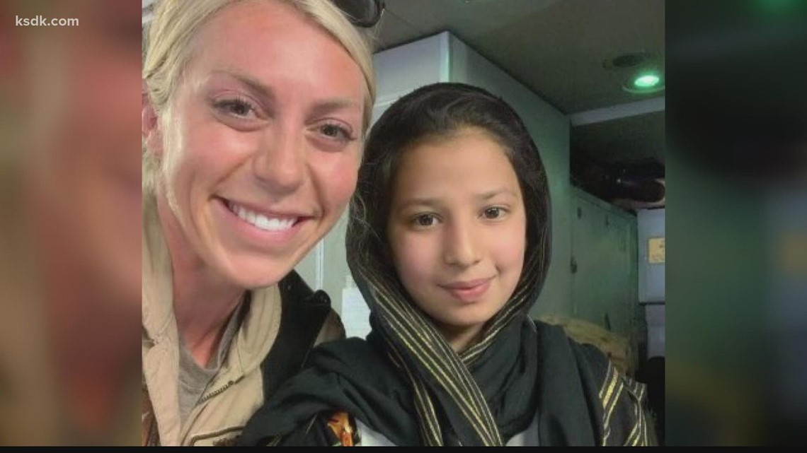 St. Louis native flying Americans and Afghans out of Kabul | ksdk.com