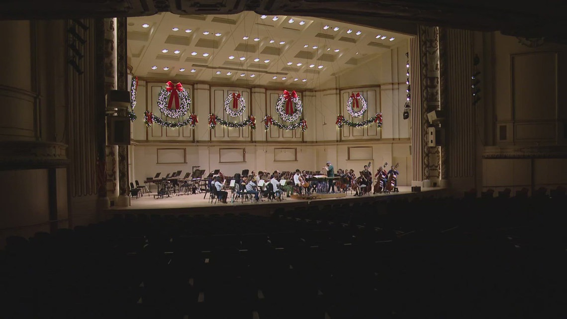 Powell Hall decked out for the holidays | ksdk.com