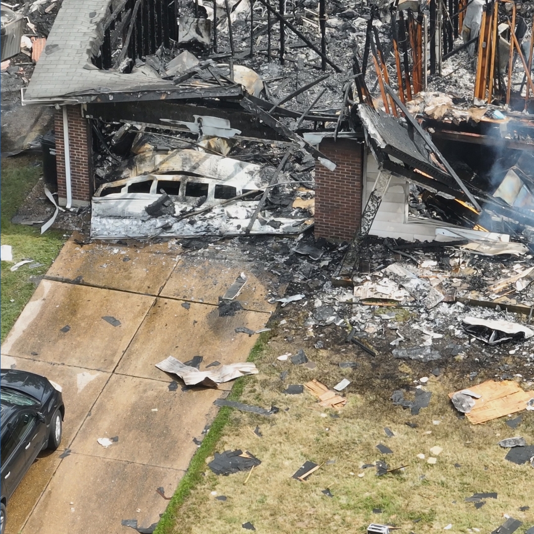 Video shows moment house explodes in St. Louis County | ksdk.com