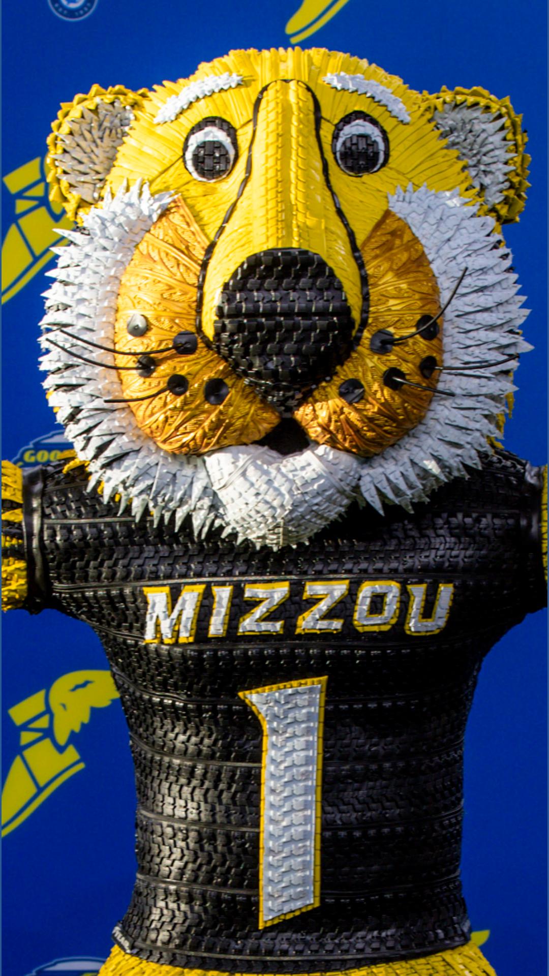 Mizzou draws brutal SEC football schedule in 2026; here's who they play ...