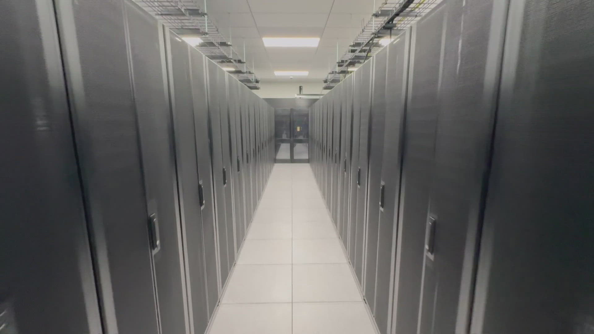Getting a rare look inside a St. Louis data center | ksdk.com