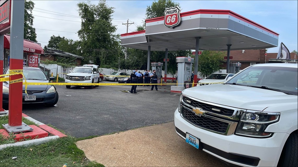 Woman shot at Phillips 66 in Mount Pleasant neighborhood | ksdk.com