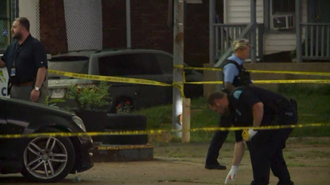 Body cam video shows aggressive traffic stop with Troy police | ksdk.com