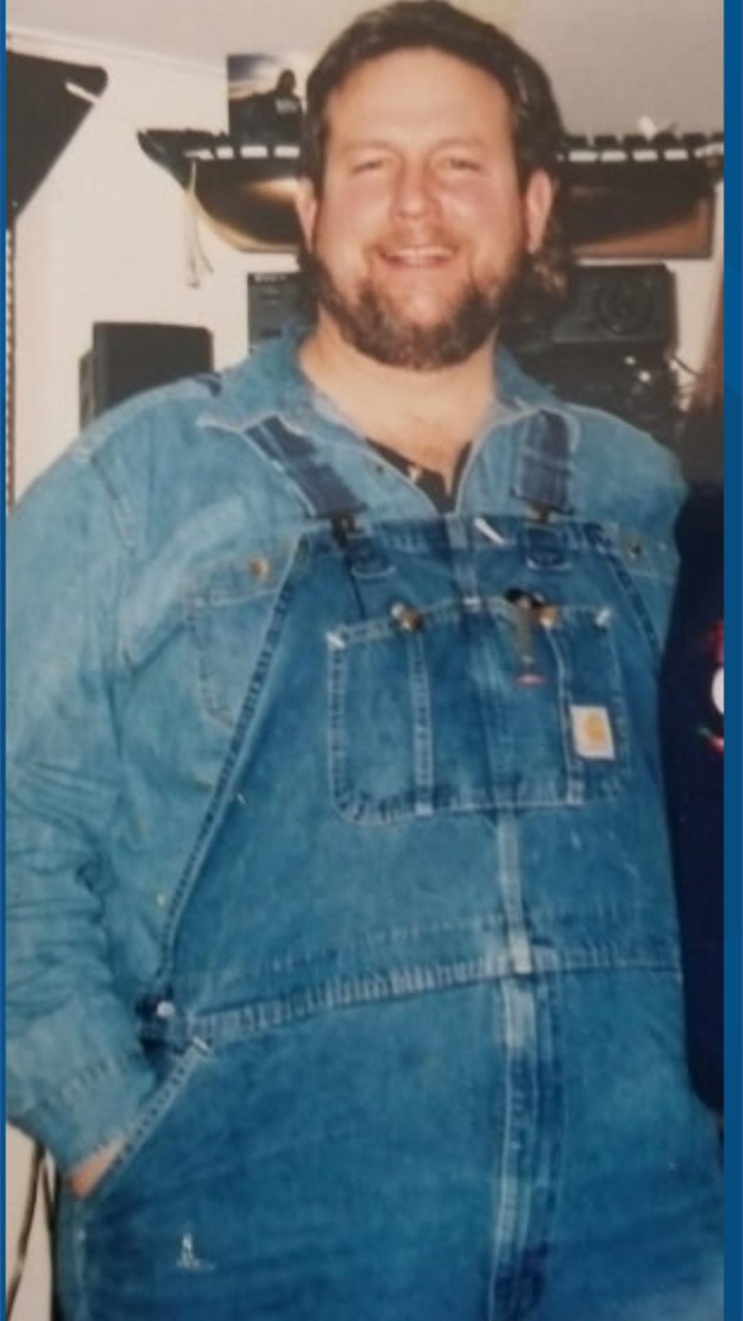 Major Case Squad renews call for tips as suspect remains at large in Cahokia Heights double ...