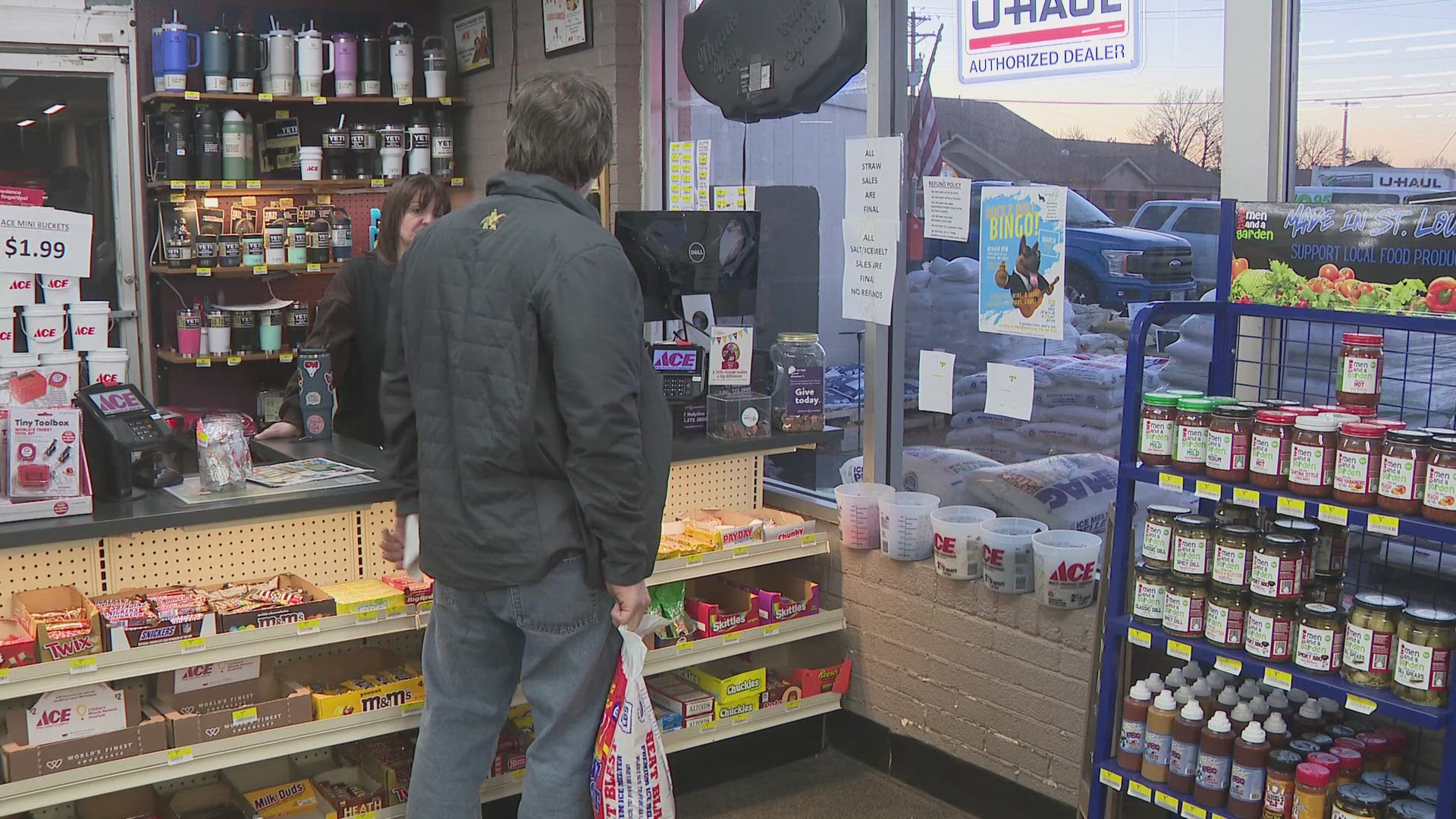 Anticipated winter storm sends shoppers stocking up on snow supplies ...
