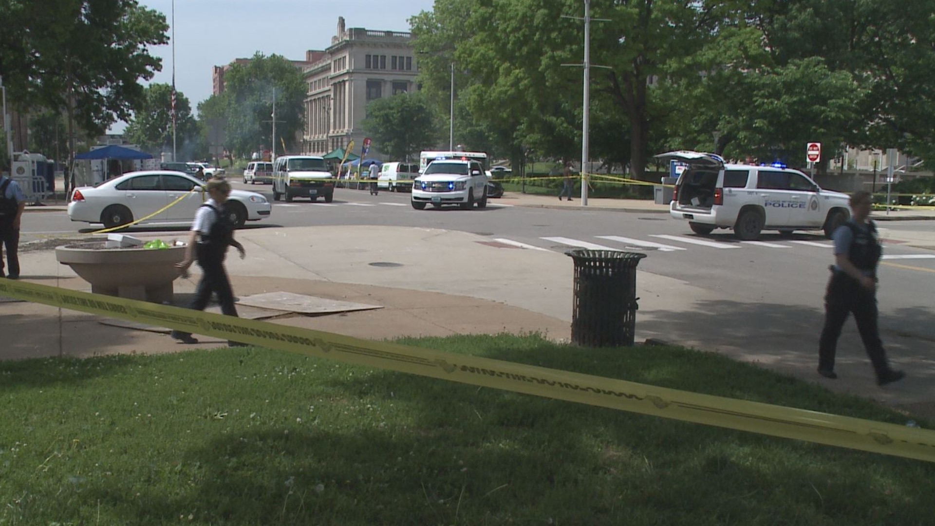 St. Louis homicide detectives investigating 3 Sunday shootings | ksdk.com