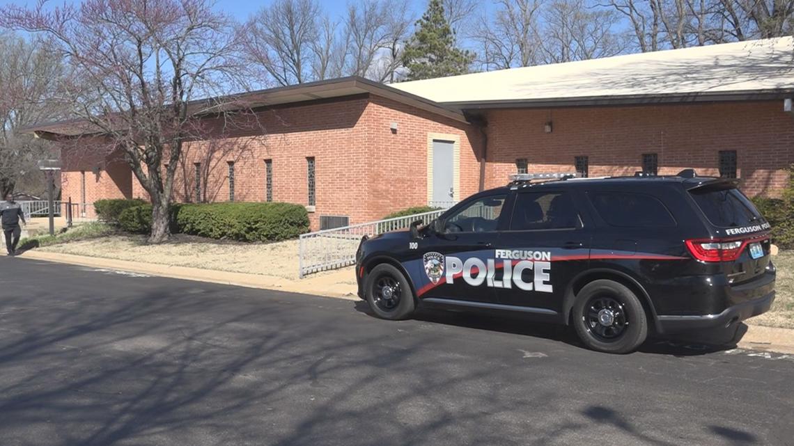 Ferguson police announce plan to combine old school techniques, new ...