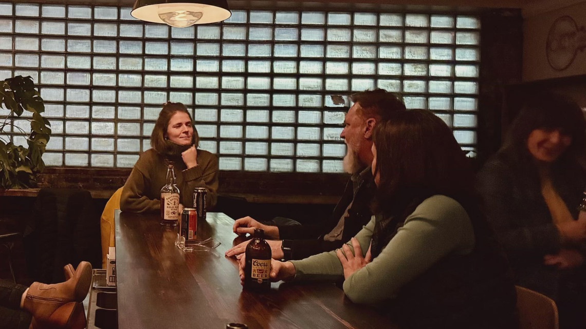 St. Louis business is a locksmith by day and a bar by night | ksdk.com