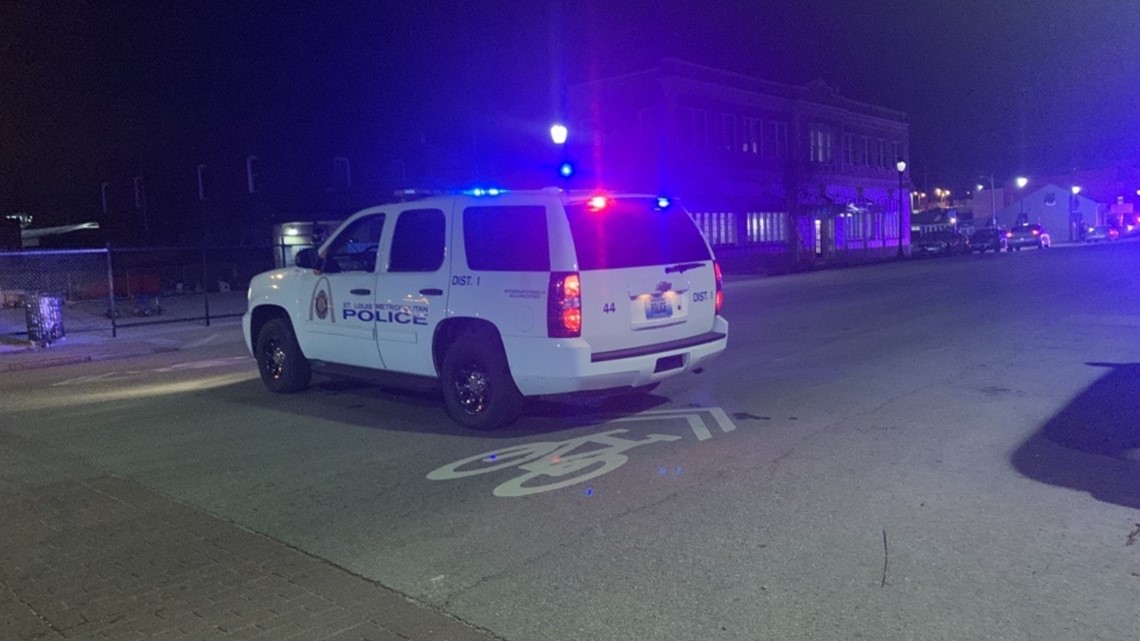 South St. Louis shooting leaves 2 men dead | ksdk.com