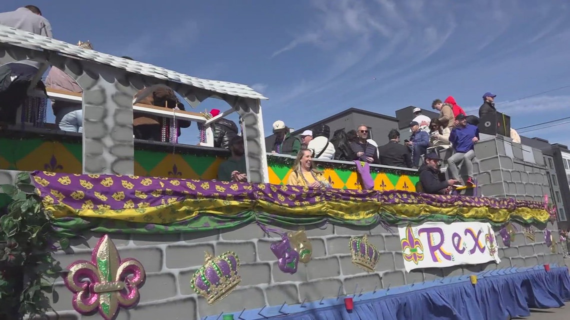 Mary, Dusty, and Malik preview Bull’s Grand Parade appearance on Show ...
