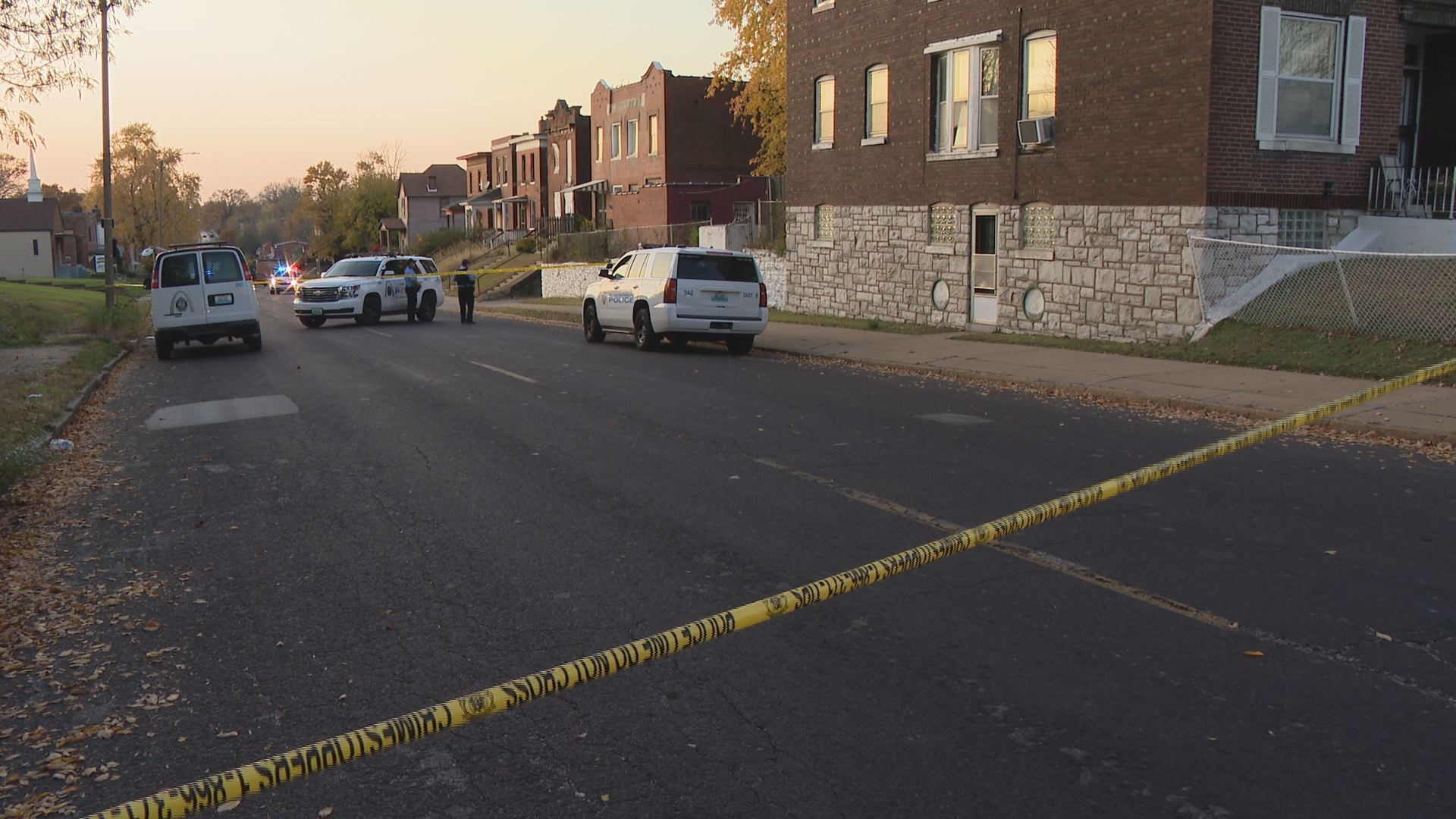1 killed, 1 in critical condition after St. Louis shootings | ksdk.com