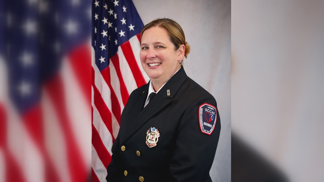 Memorial service for fallen St. Charles County paramedic | ksdk.com