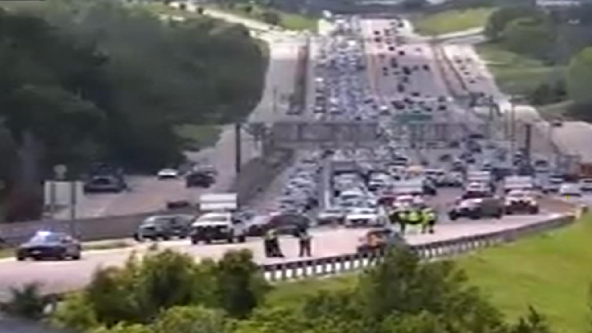 Semitruck's tires caused fatal crash that shut down I-64 at I-270 ...