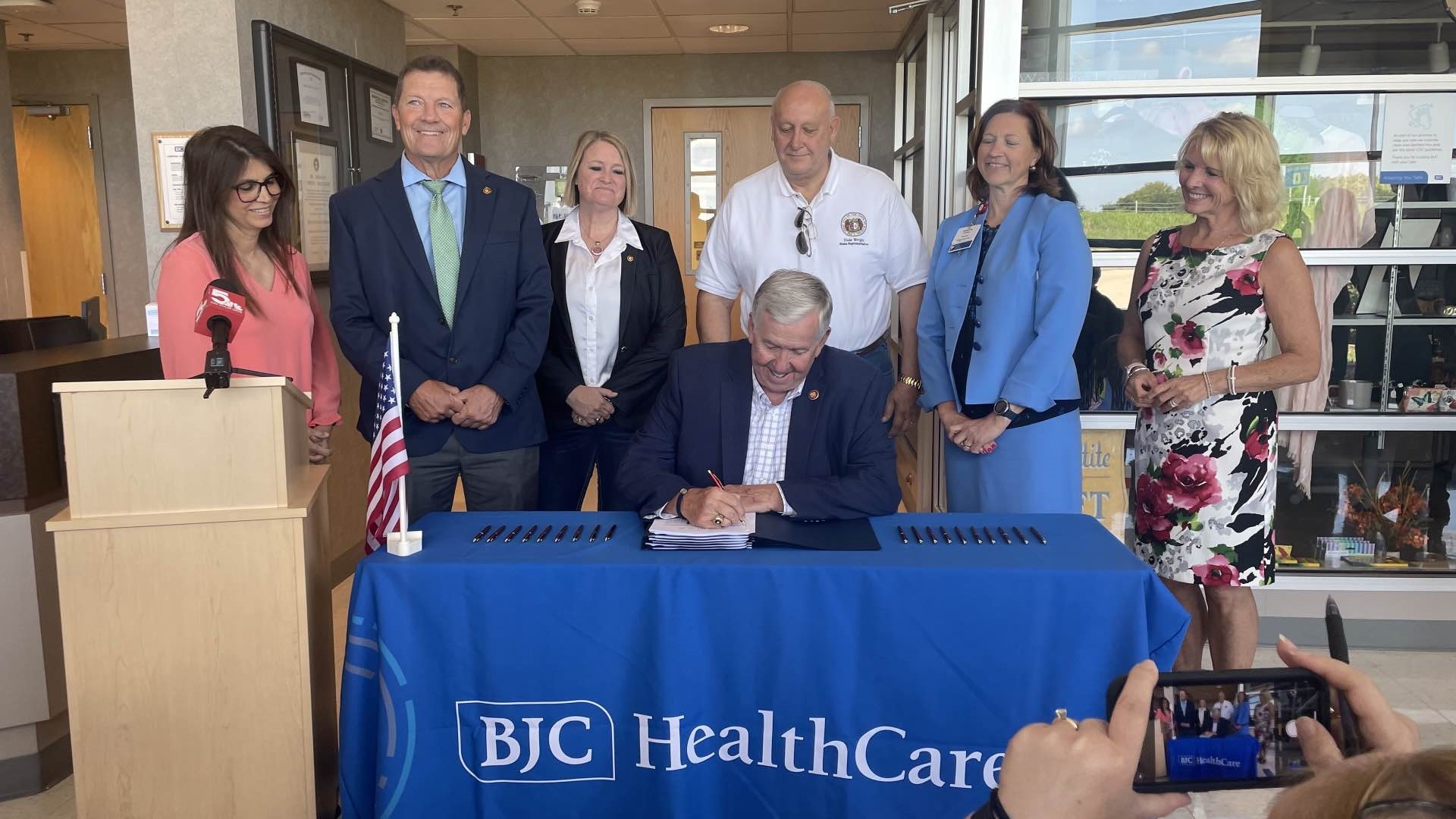 Parson signs bill improving healthcare access in rural areas | ksdk.com
