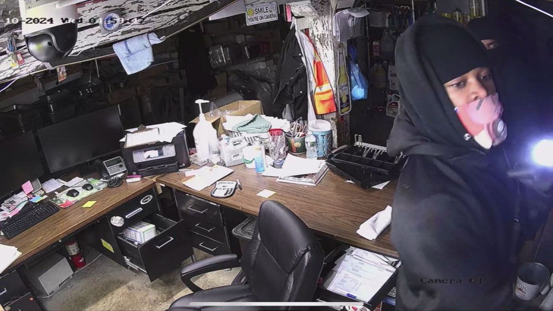 Soulard bar robbed twice in 30 minutes overnight, owner says | ksdk.com