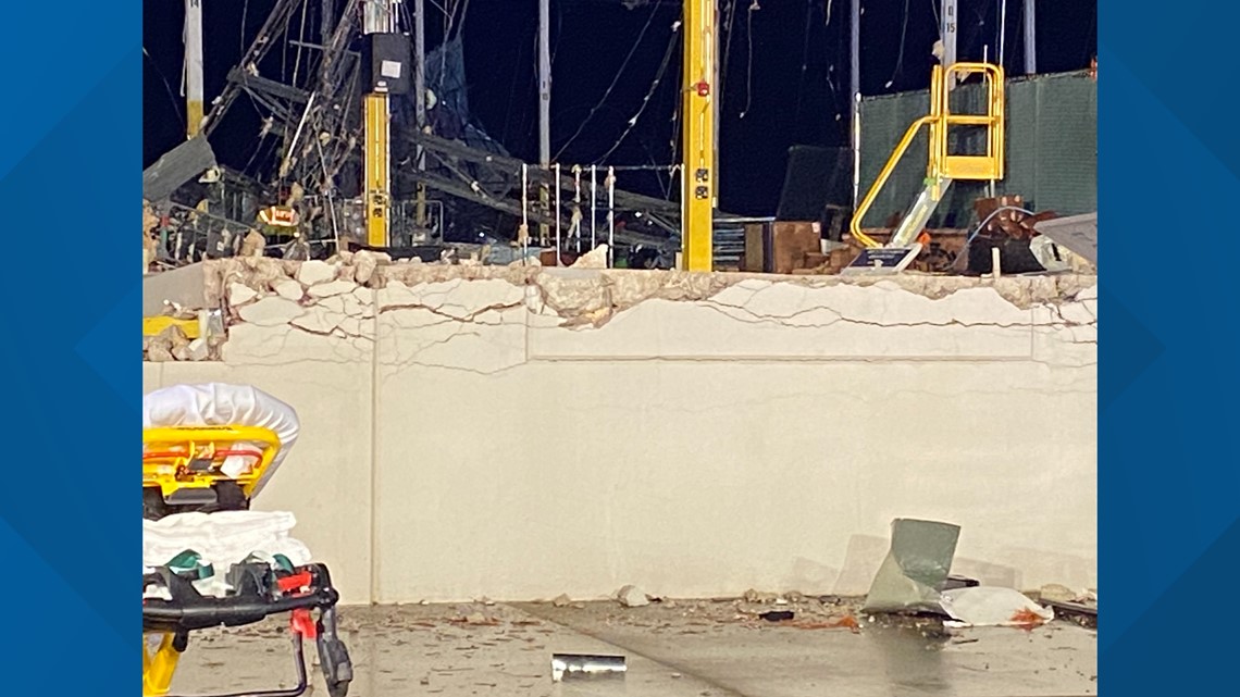 Photos: Amazon warehouse collapses following tornado in Edwardsville ...