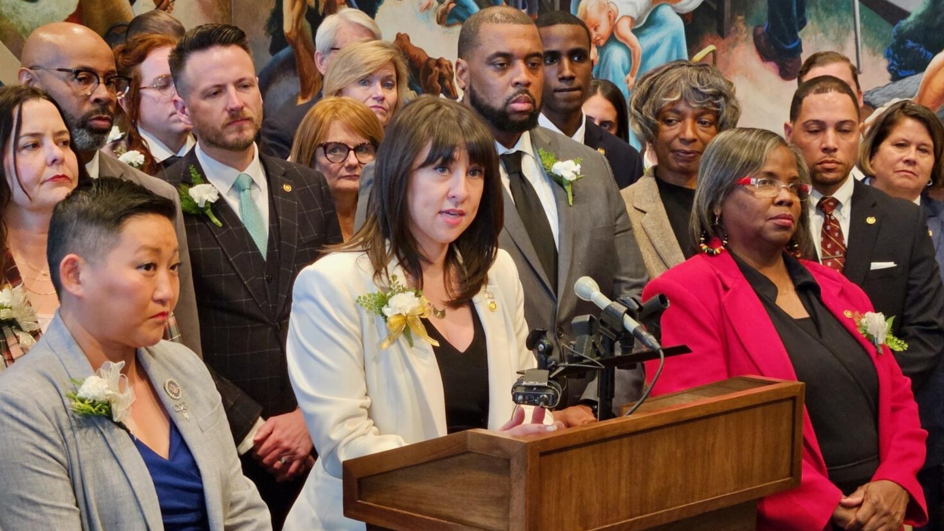 Republican unity in statehouse undercuts Democratic leverage in ...