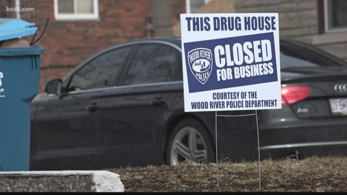 'This drug house closed for business' | Wood River police put signs ...