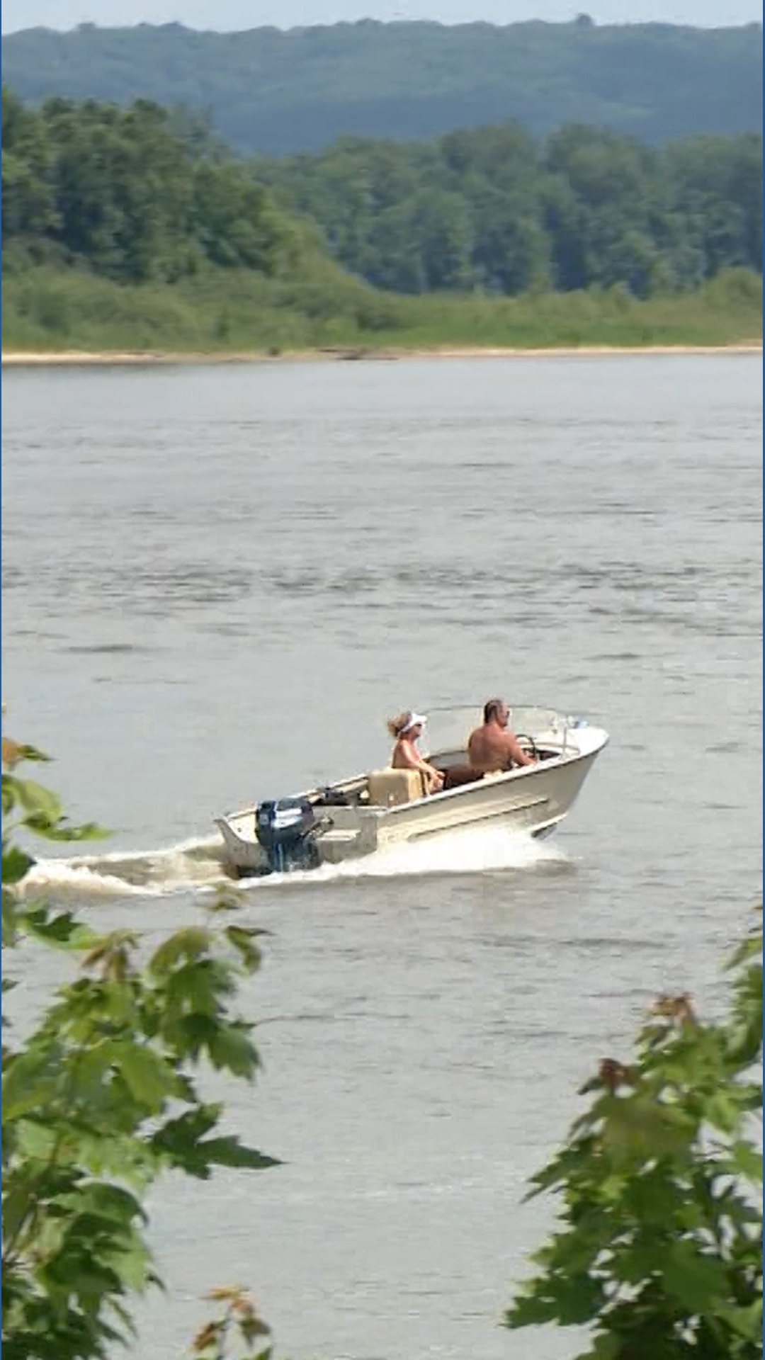 Mississippi River search continues for missing swimmer | ksdk.com